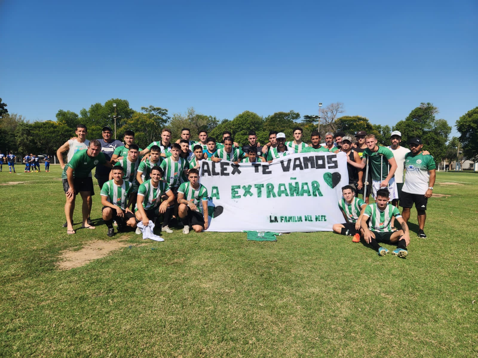 Jornada emotiva para el Defe, que homenajeó al jugador fallecido Alex ...